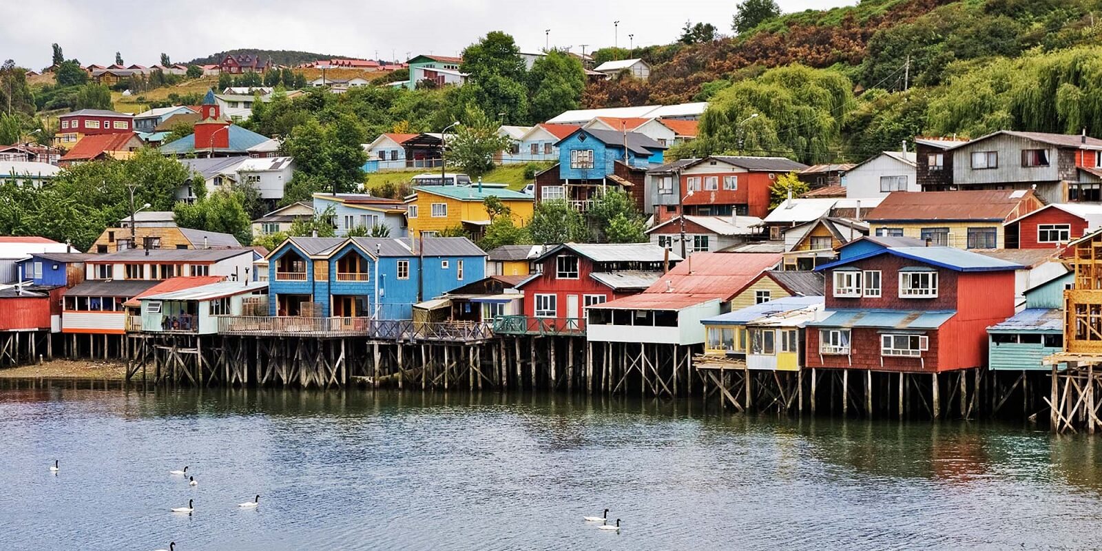 Het eiland Chiloé in Chili, een eiland vol kerken, mythen en legenden